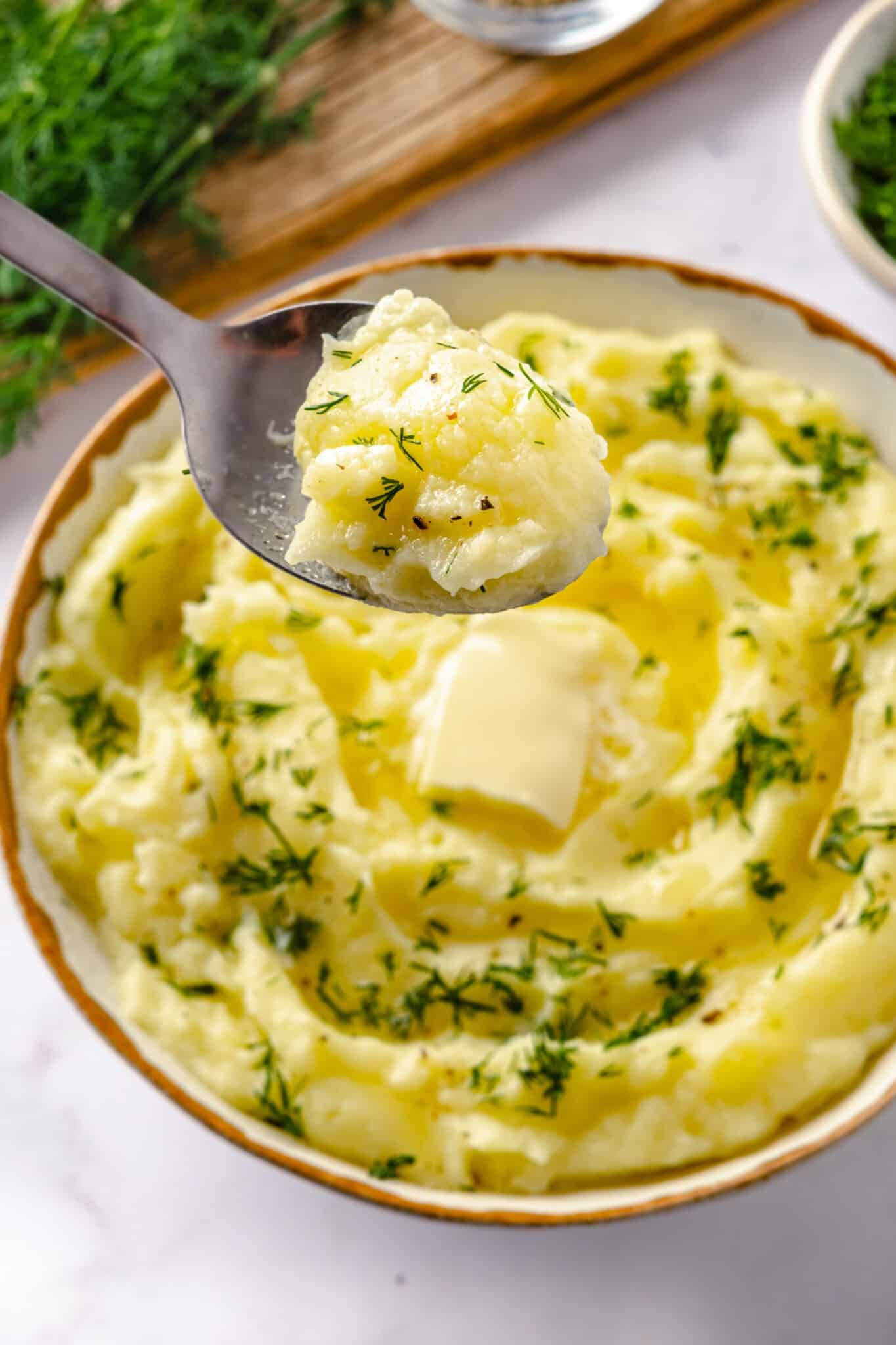 Simple Homemade Buttery Mashed Potatoes - All We Eat